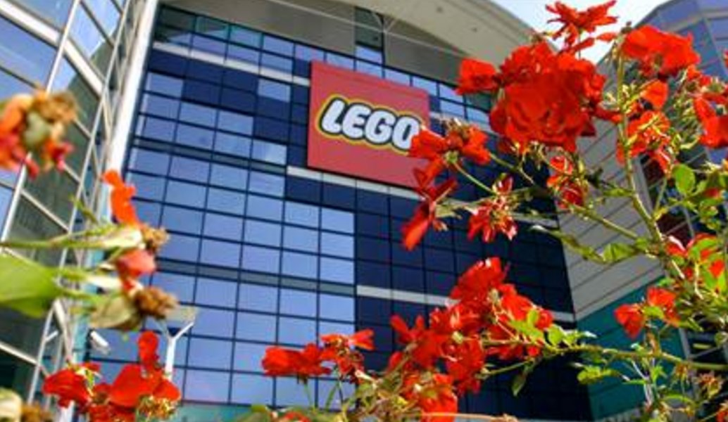 Lego | Pagenews.gr
