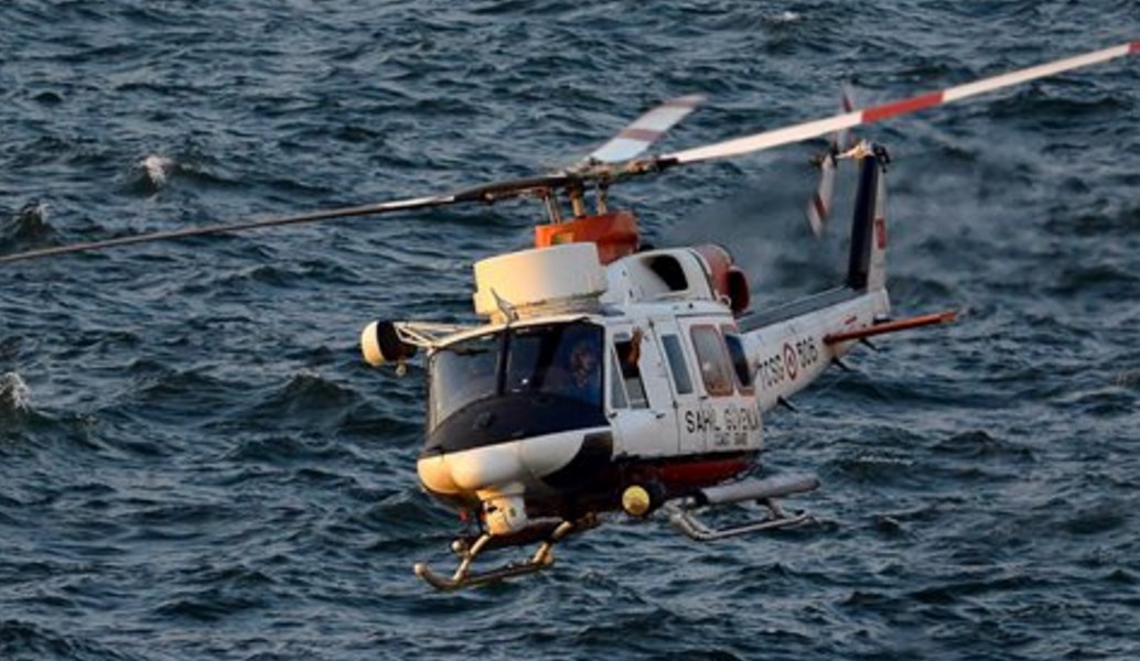 Τουρκικό ελικόπτερο πάνω από τα Ίμια (vid) | Pagenews.gr