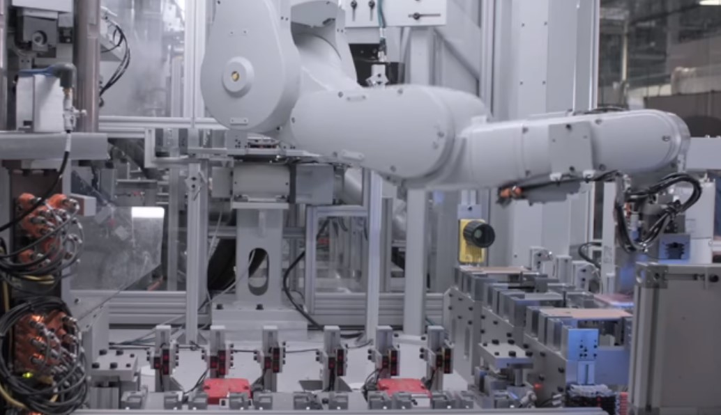 Apple: Αυτή είναι η συσκευή που... ανακυκλώνει iphone | Pagenews.gr