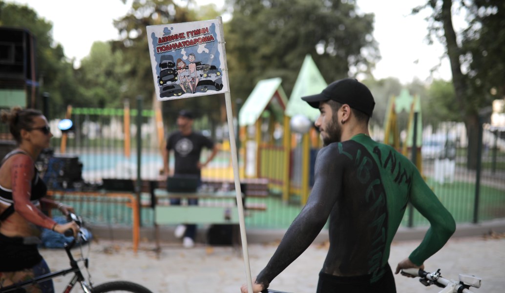 11η Διεθνής Γυμνή Ποδηλατοδρομία στη Θεσσαλονίκη (pics&vid) | Pagenews.gr