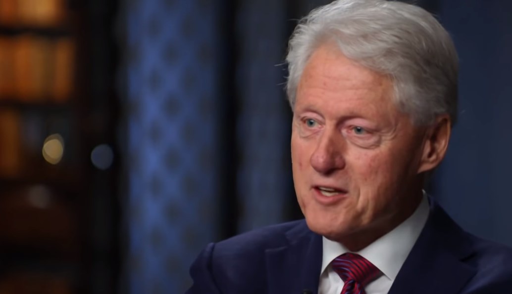 Ο Μπιλ Κλίντον "δεν ζητά συγγνώμη" από τη Μόνικα Λιουίνσκι - 20 χρόνια ...