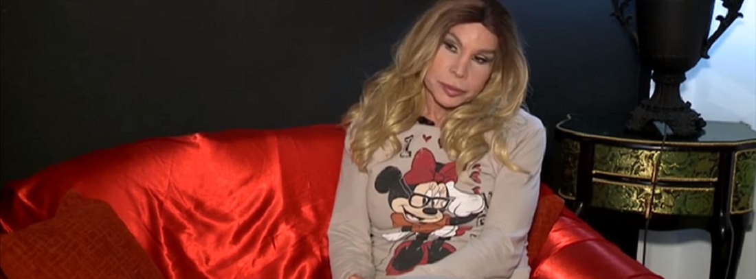 Εύα Κουμαριανού: Ο ρόλος της ως σέξι άντρας στο «Μια Ελληνίδα στο ...