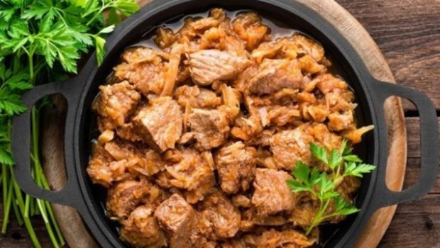 Η συνταγή της ημέρας: Μοσχαράκι με λάχανο | Pagenews.gr