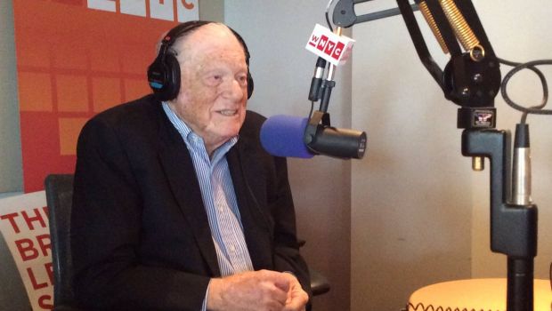 Ρόμπερτ Μπέρνσταϊν: Πέθανε ο ιδρυτής του Human Rights Watch | Pagenews.gr