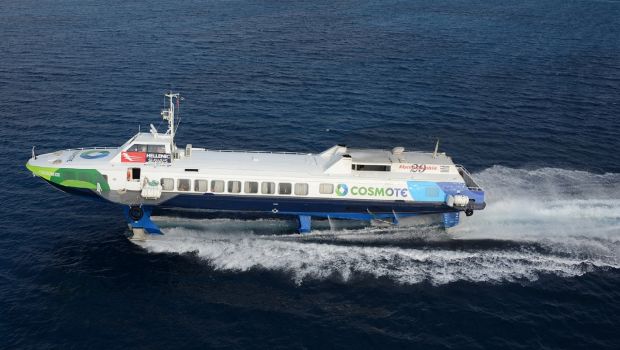 Flying Dolphin: Επιστρέφει στον Πειραιά μετά από μηχανική βλάβη ...