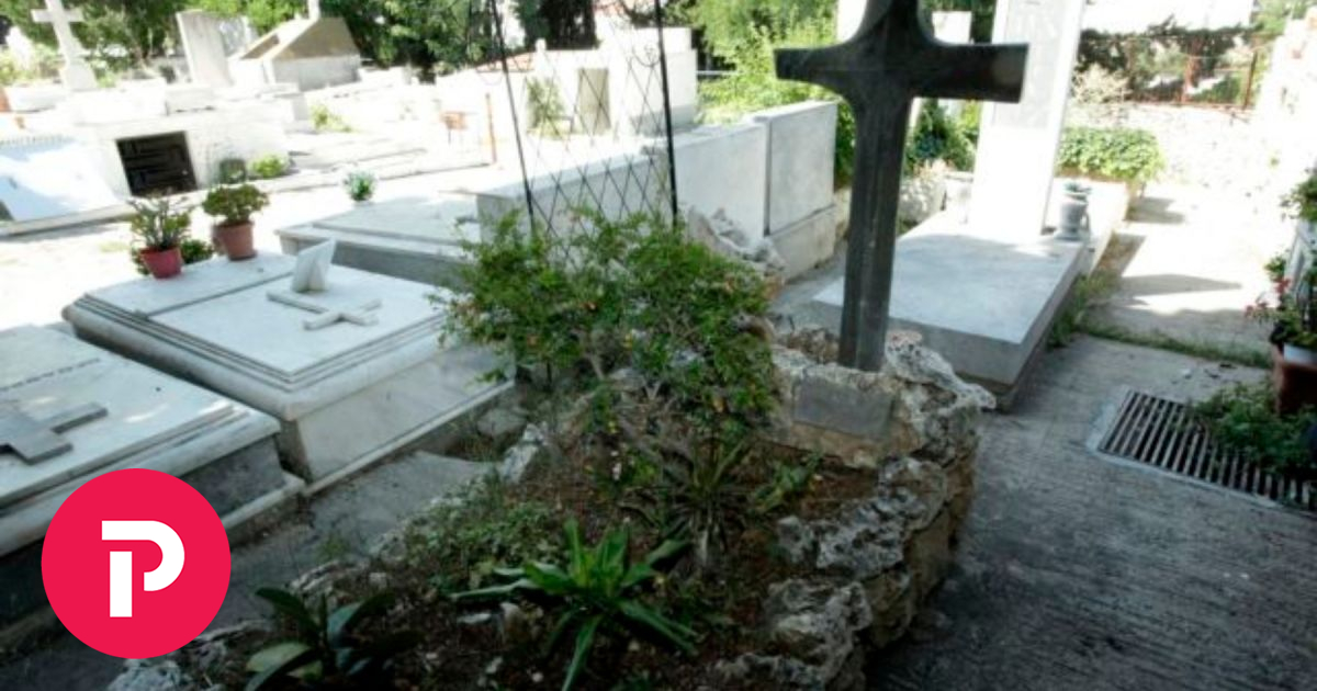 Σοκ στην Εύβοια: Ιερέας άνοιξε φέρετρο και φώναζε ότι δεν υπάρχει ...