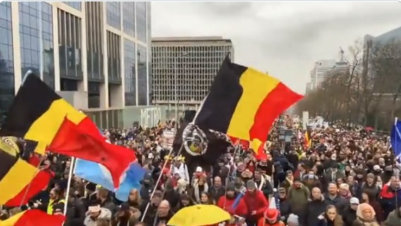 Βέλγιο: Επεισόδια στις Βρυξέλλες σε διαδήλωση κατά των μέτρων για την ...