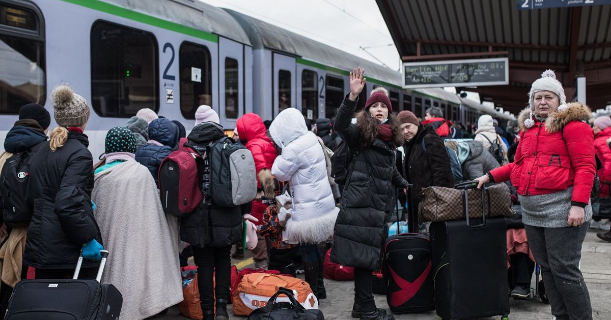Ξεπέρασαν τους 16.000 οι Ουκρανοί πρόσφυγες στην Ελλάδα | Ειδησεις ...
