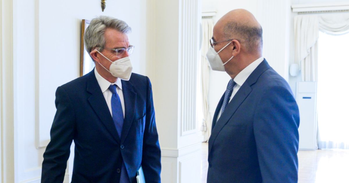 Δένδιας Πάιατ: Ο πρέσβης των ΗΠΑ στην Ελλάδα επικοινώνησε μετά την ...