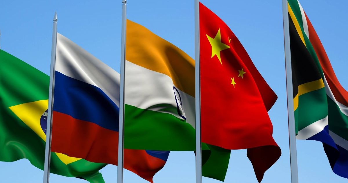 Τις χώρες της BRICS καλεί η Ρωσία για επέκταση χρήσης των εθνικών ...