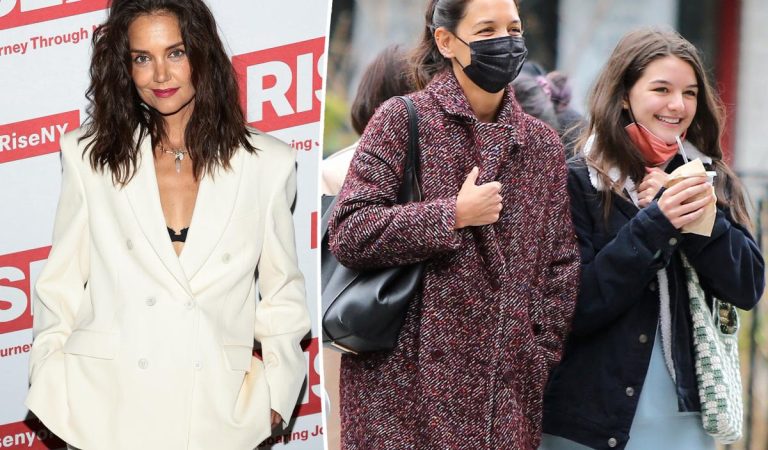 Suri Cruise: Η πιο καλοντυμένη 16χρονη στην Νέα Υόρκη | Ειδησεις ...