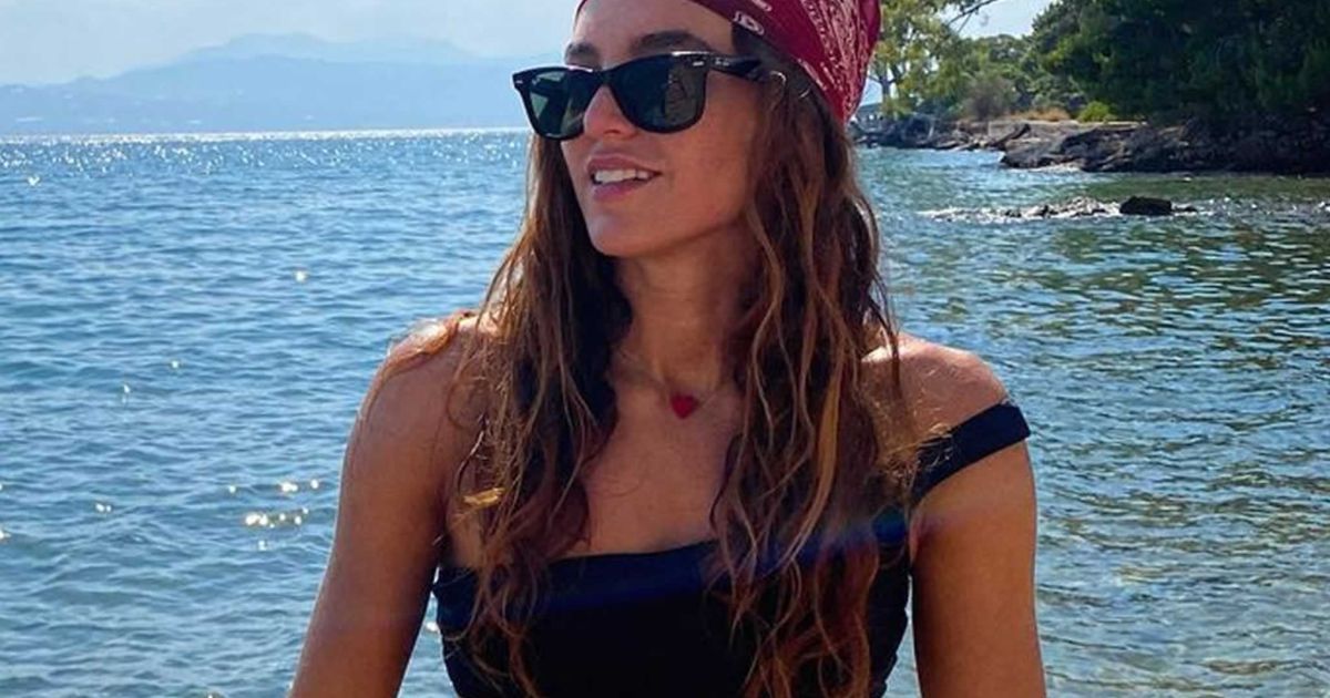 Καρολίνα Καλύβα: Η φωτογραφία με το καυτό μαγιό που ανέβασε προκαλεί ...