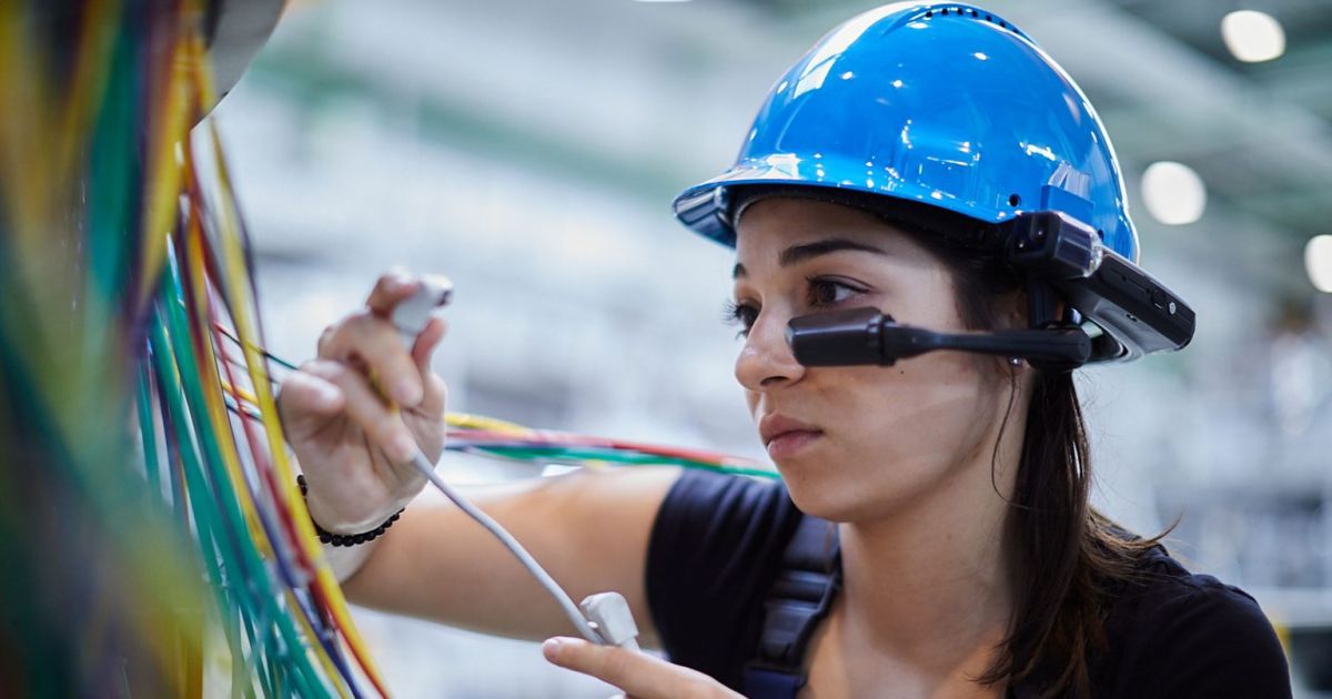 TeamViewer: Επεκτείνεται η συνεργασία με την RealWear Cloud για εργαζόμενους στη βιομηχανία ...