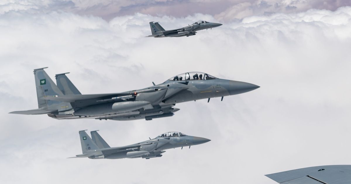Κατέπεσε μαχητικό αεροσκάφος F-15S της Πολεμικής Αεροπορίας της ...