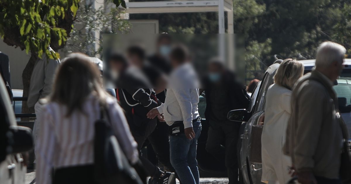 Κολωνός: Στη δημοσιότητα οι φωτογραφίες άλλων 3 συλληφθέντων | Ειδησεις ...