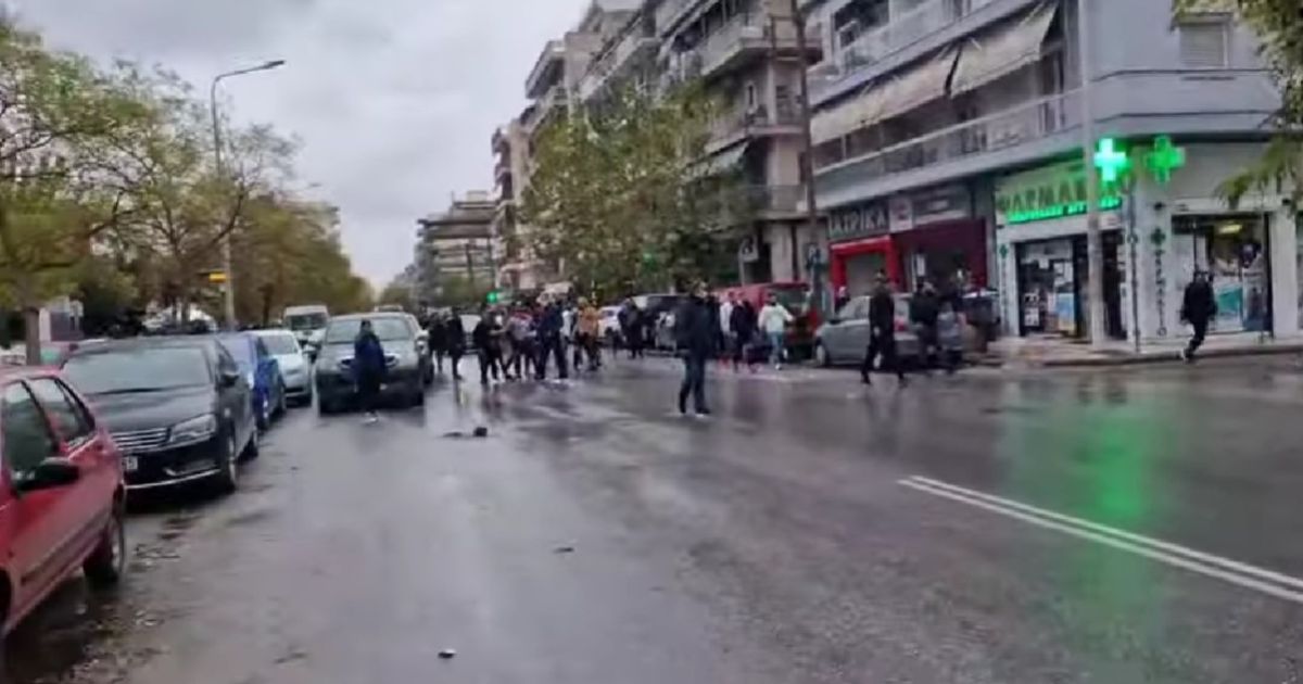 Θεσσαλονίκη: Επεισόδια έξω από το Ιπποκράτειο για τον πυροβολισμό του ...