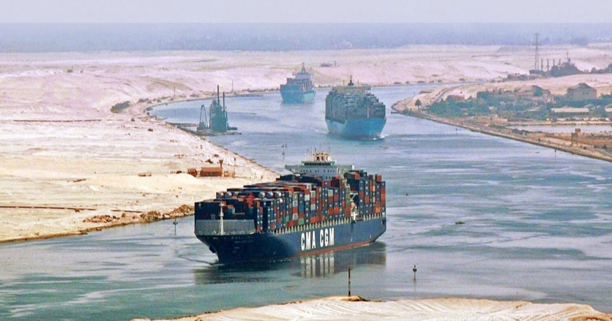 Διώρυγα Σουέζ: Νέο ιστορικό ετήσιο ρεκόρ διέλευσης πλοίων | Ειδησεις ...
