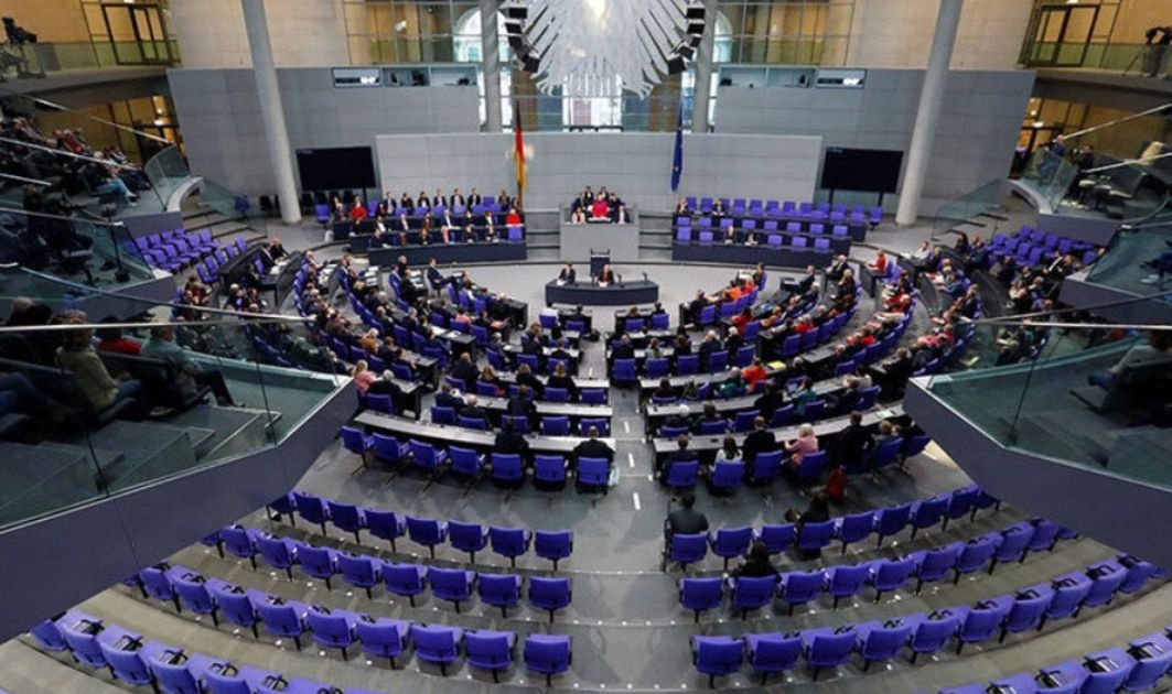Η Γερμανία, η Πολωνία και η πολεμική επανόρθωση ως μήλο της έριδος ...