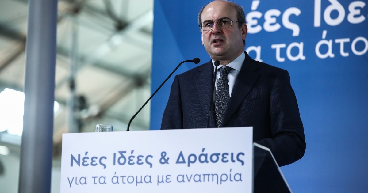 Χατζηδάκης: Αλλάζει η ζωή των ασφαλισμένων με την ψηφιοποίηση του ΕΦΚΑ ...