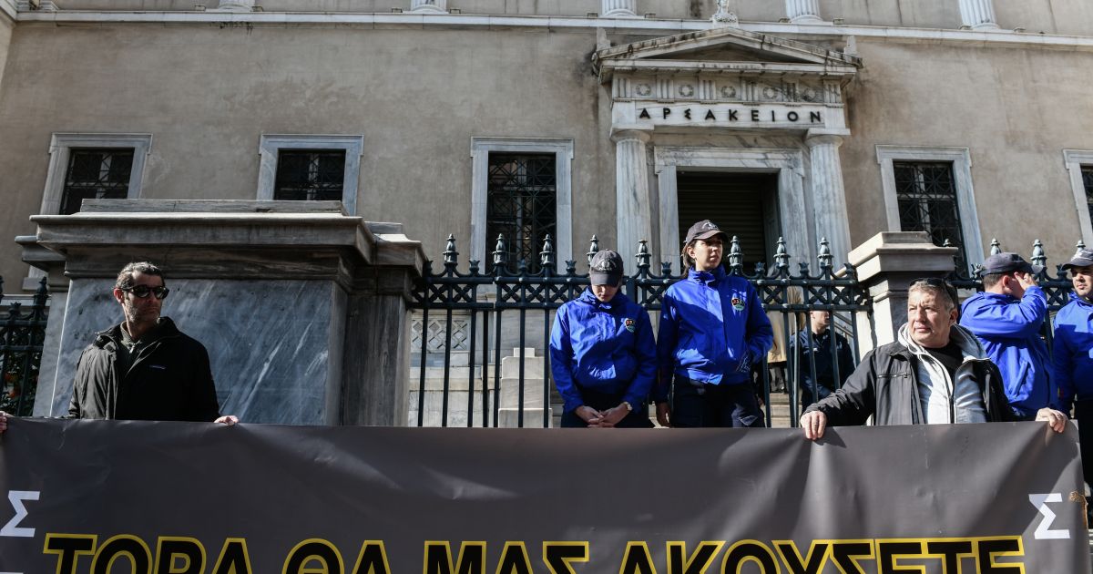Καλλιτέχνες: Επιφυλακτικοί μετά τη δημοσιοποίηση της ΚΥΑ για τα ...