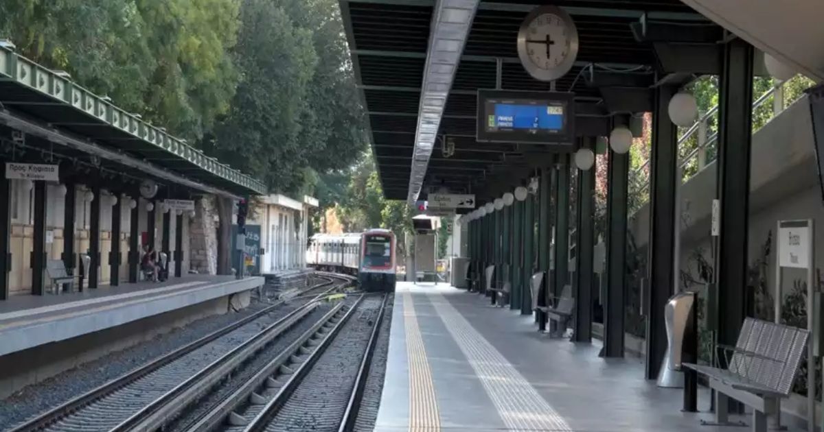 Unionized public transport workers in Athens to strike Feb. 15 ...