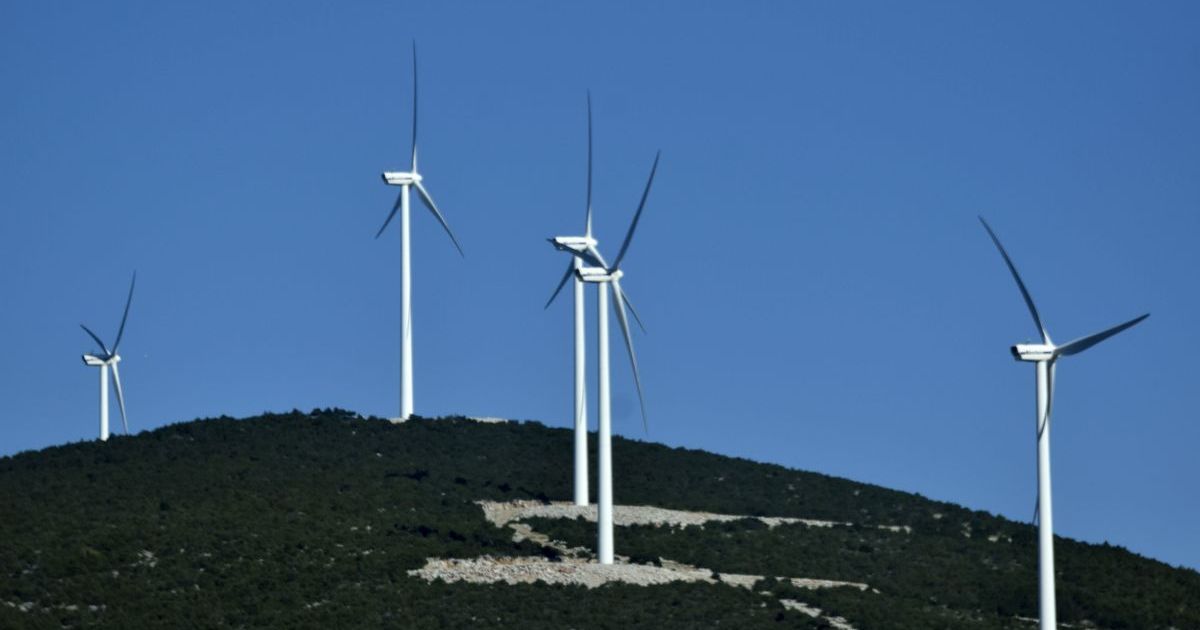 Άγιος Ευστράτιος: Τοποθετείται η πρώτη ανεμογεννήτρια | Ειδησεις ...