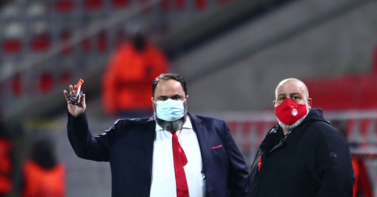 Μαρινάκης και Καραπαπάς στα γραφεία της ΕΠΟ για τη διαιτησία | Ειδησεις ...