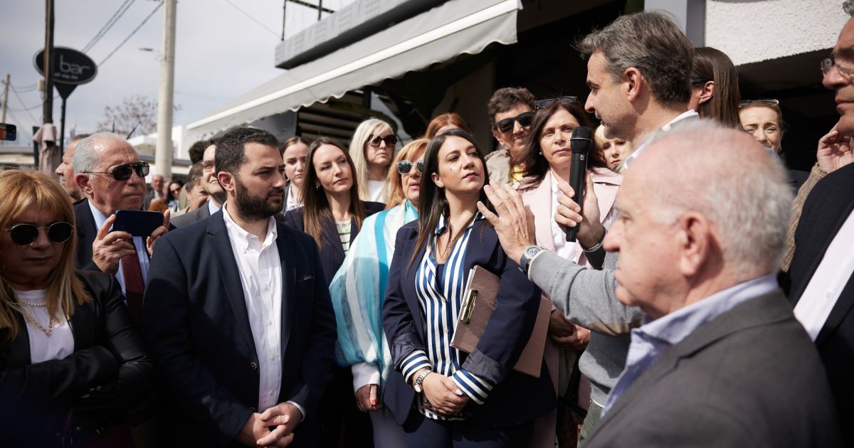 Μητσοτάκης από Σχηματάρι: Σταματήστε να παίζετε monopoly με τις ζωές ...
