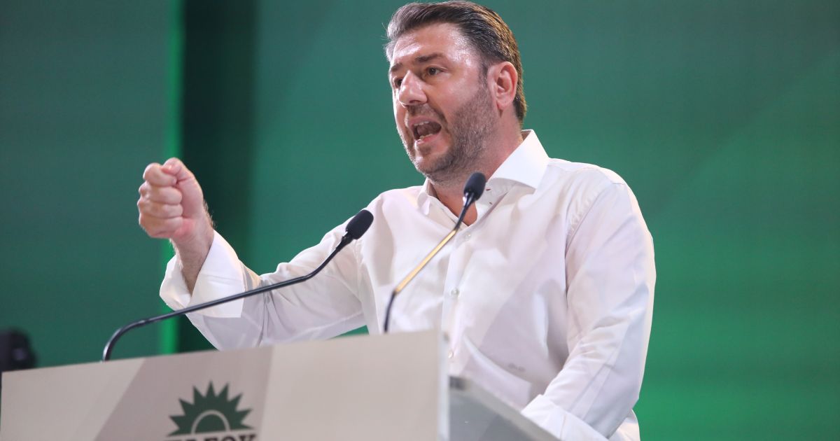 ΠΑΣΟΚ: Εγκλωβισμός στις συμπληγάδες των μεταλλάξεων | Ειδησεις ...