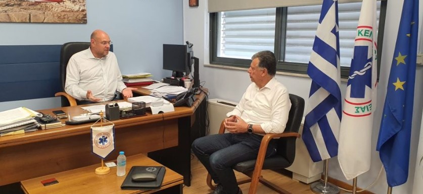 Επίσκεψη του Δημάρχου Κω στον Πρόεδρο του ΕΚΑΒ, στην Αθήνα | Ειδησεις ...