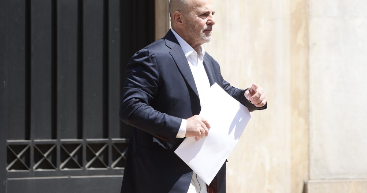 Πολύ κοντά σε μία ακόμα σημαντική κίνηση 11αδας το Τριφύλλι | Ειδησεις ...