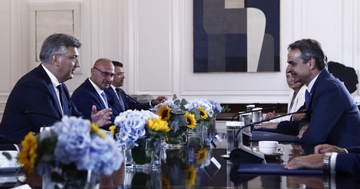 Μαξίμου: Συλλητήρια Πλένκοβιτς στον Μητσοτάκη για τη δολοφονία Κατσουρή ...