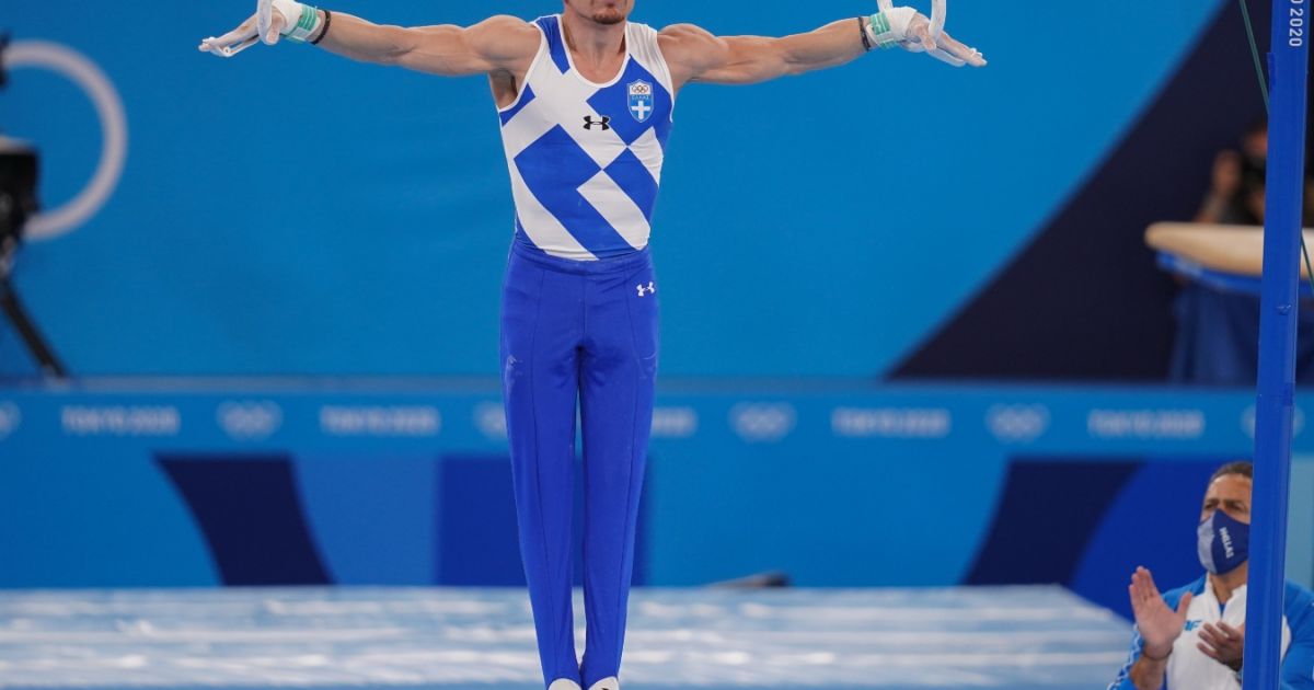 Λευτέρης Πετρούνιας: Αποσύρθηκε από τον τελικό στην Ουγγαρία - Το ...