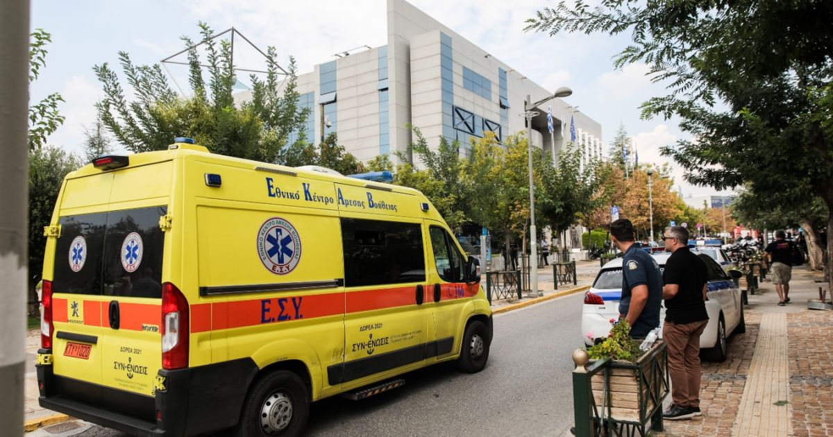 ΕΣΥ: Στο κινητό η ώρα άφιξης του ασθενοφόρου | Ειδησεις | Pagenews.gr