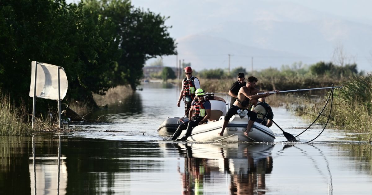 Μάχη με τον χρόνο για τους αγνοούμενους - Αγωνία για την επόμενη μέρα ...