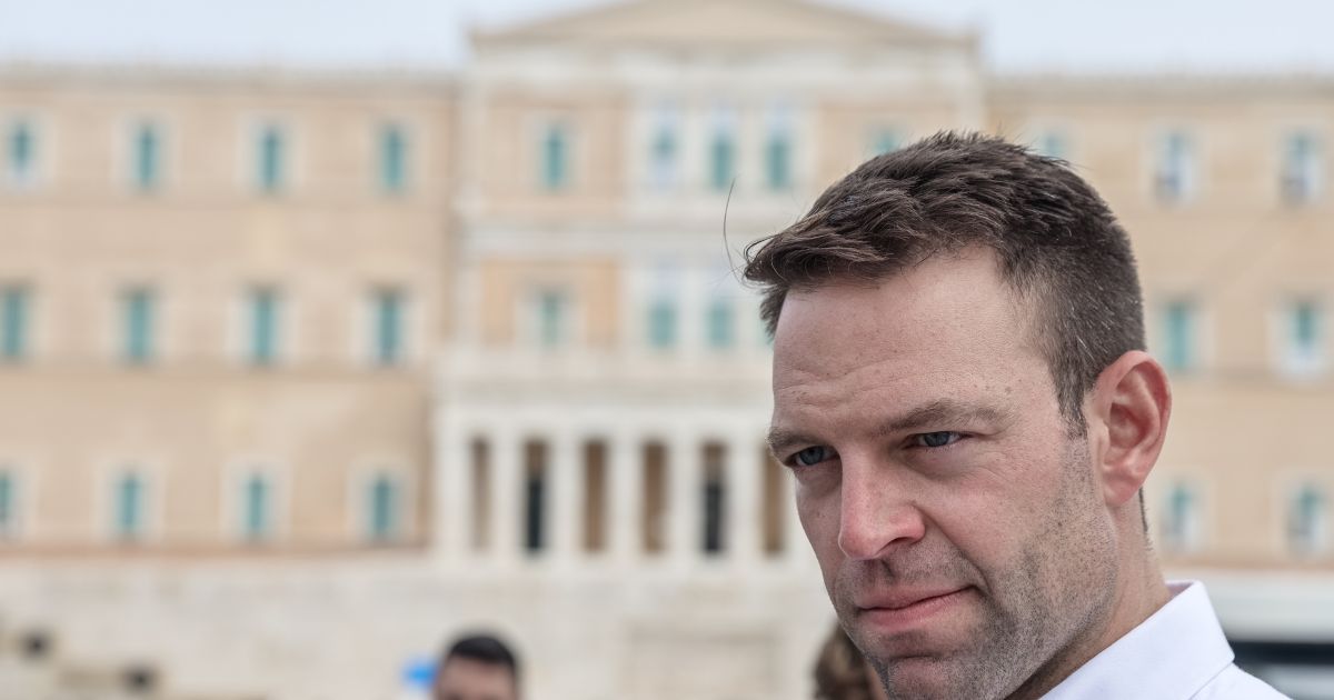 Κασσελάκης: Το βίντεο που του αφιέρωσε το Luben στο Σύνταγμα - «Είναι ...