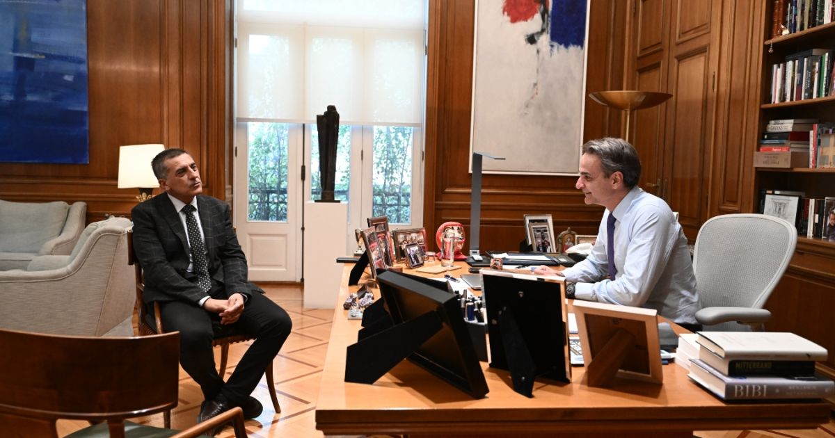 Συνάντηση Μητσοτάκη - Κουρέτα στο Μαξίμου: "Συνεργασία για την ...