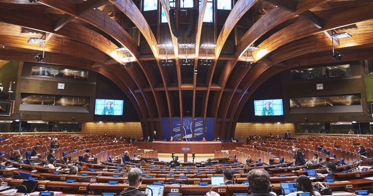 Συμβούλιο της Ευρώπης: Η ρητορική μίσους απειλεί την ειρήνη στα ...