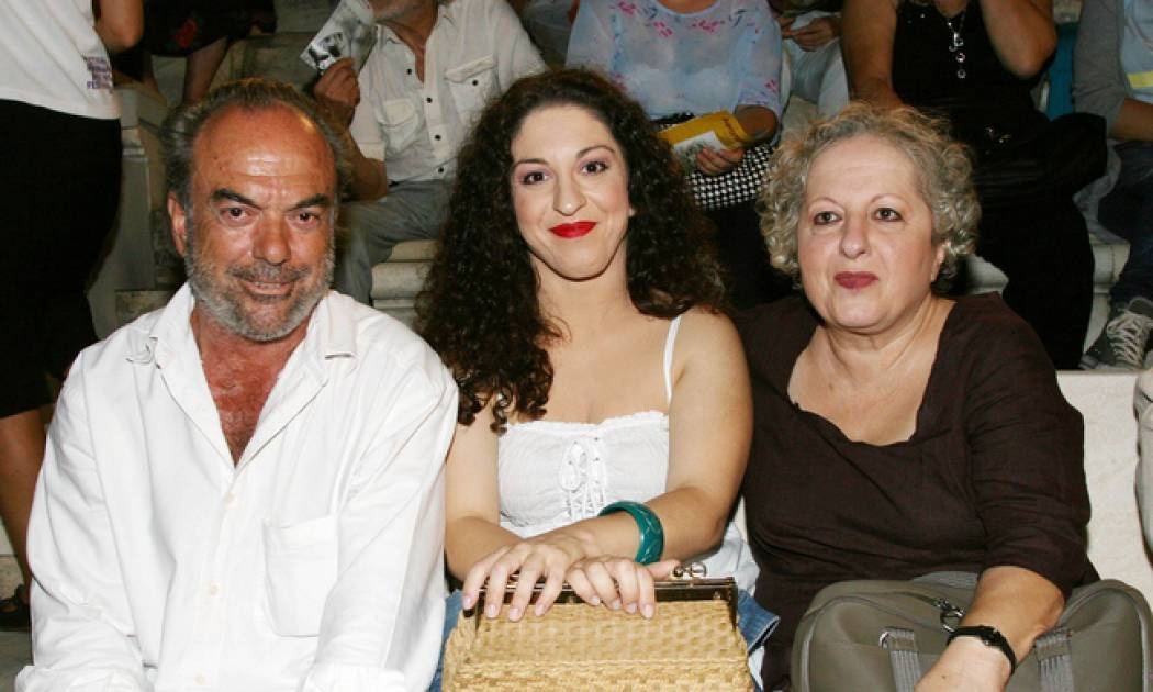 Ελένη Γερασιμίδου: Στη ΓΑΔΑ ο σύζυγος και η κόρη της - Καταγγέλλια ότι ...