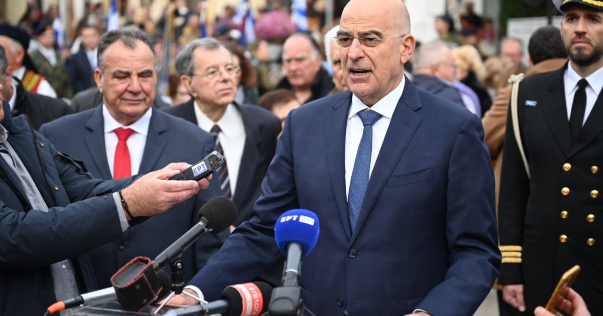 Δένδιας: Στην επιμνημόσυνη δέηση του ήρωα αρχιστράτηγου των Μακεδονικών ...