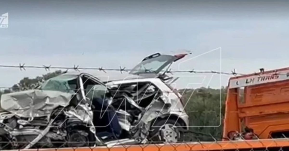 Πώς έγινε το φριχτό τροχαίο στα Σπάτα με δύο νεκρούς 18 και 52 ετών ...