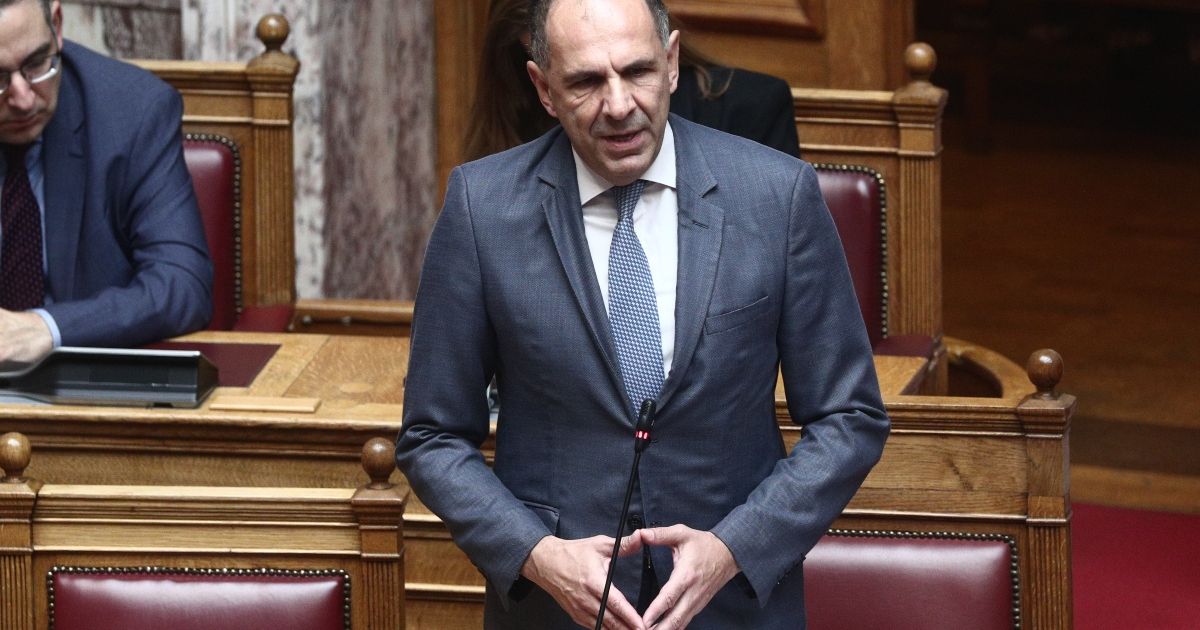 Τηλεδιασκέψεις Γεραπετρίτη με πρέσβεις της Ελλάδας ανά τον κόσμο ...