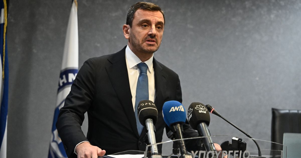 Νικολακόπουλος: Το νομοθετικό πλαίσιο απαγορεύει στους αστυνομικούς την ...