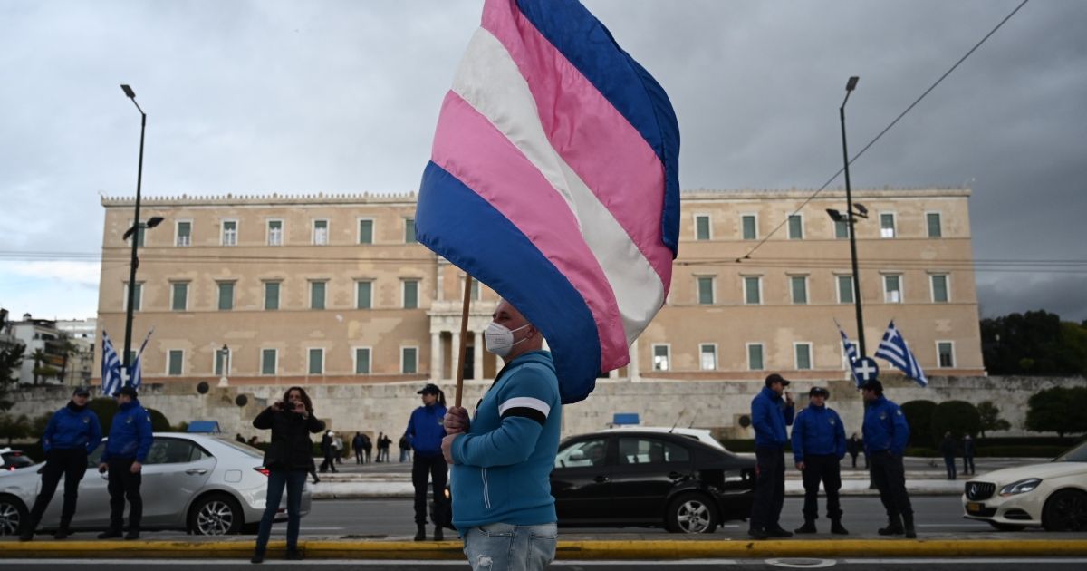 Τι γράφουν διεθνή ΜΜΕ για την ψήφιση του νομοσχεδίου στην Ελλάδα ...