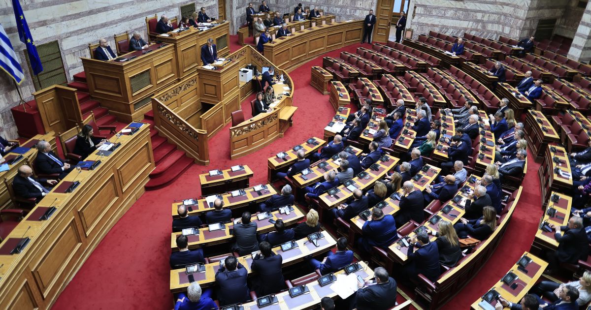 Γάμος ομοφύλων: Και επίσημα ονομαστική ψηφοφορία για το νομοσχέδιο στη ...