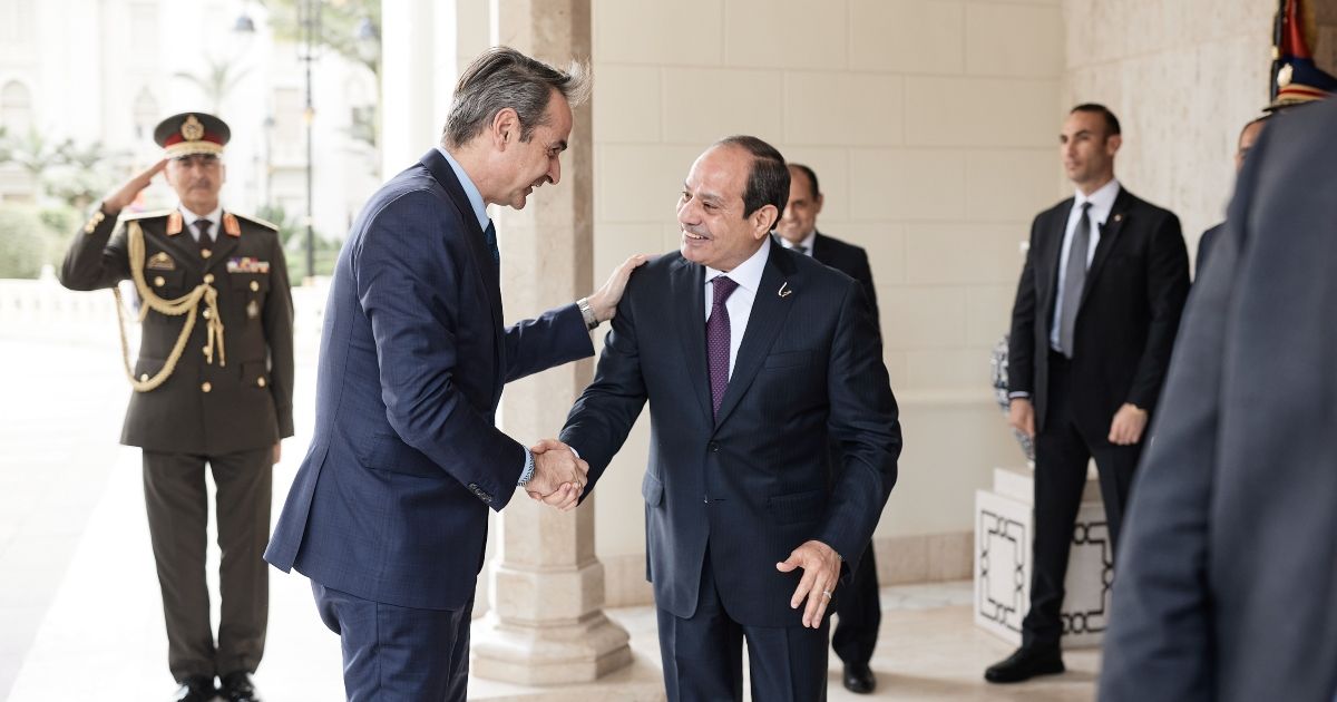 Το ταξίδι του Κ. Μητσοτάκη στην Αίγυπτο και οι ισορροπίες στην Α ...