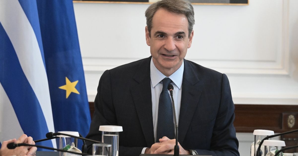 Μητσοτάκης: Ελεύθερη πρόσβαση στις παραλίες για όλους τους πολίτες ...