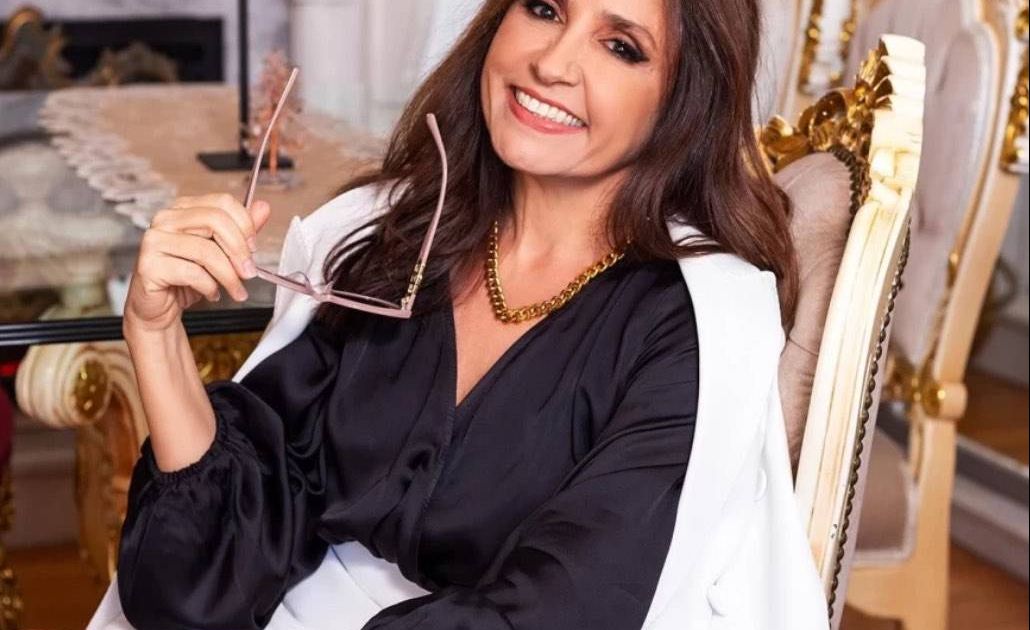 Βάσω Γουλιελμάκη: Κάθε πρωί λέω στον καθρέφτη «μπράβο, είσαι πολύ ωραία ...