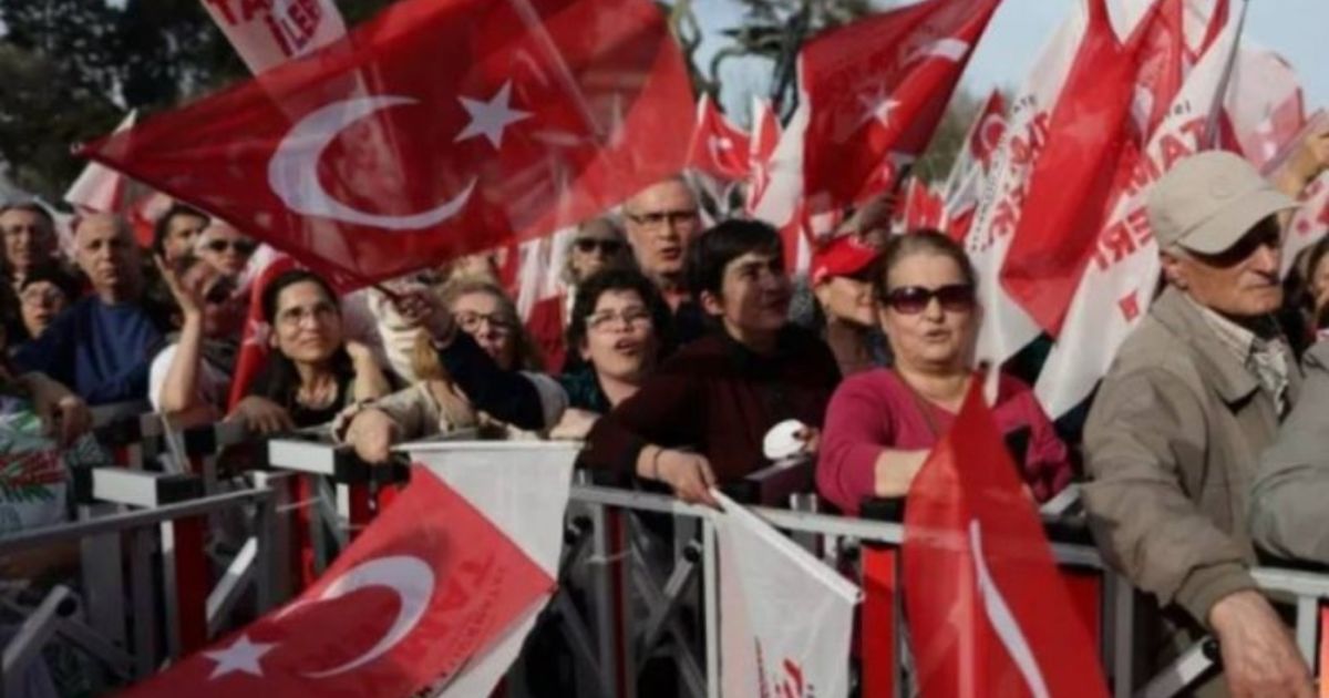 Εκλογές στην Τουρκία: Ένας νεκρός και δώδεκα τραυματίες στο ...