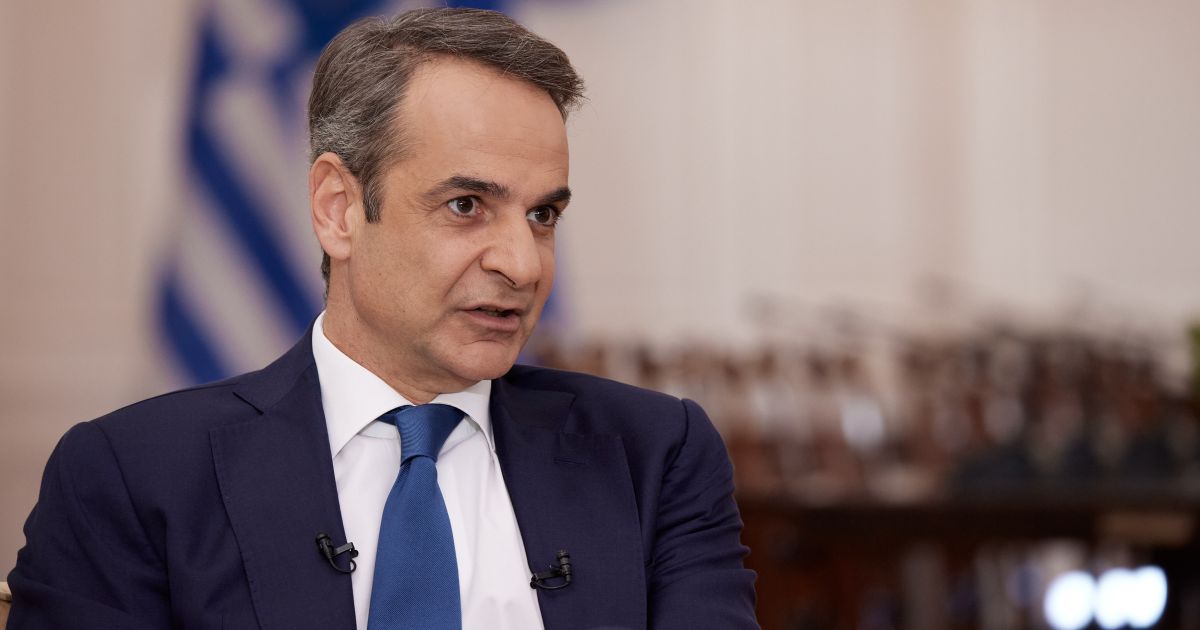 Μητσοτάκης: Δεν υπάρχει πολιτική ευθύνη για τη δολοφονία στους Αγίους ...